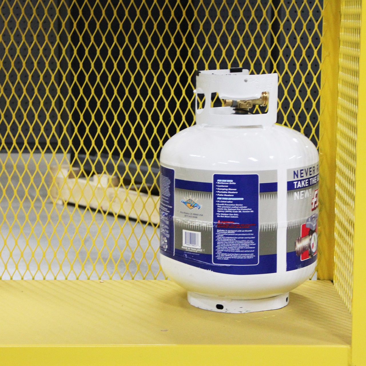 Gas Cylinder Storage Cabinet - Shelf - Ultra Heavy Duty - Valley Craft ...